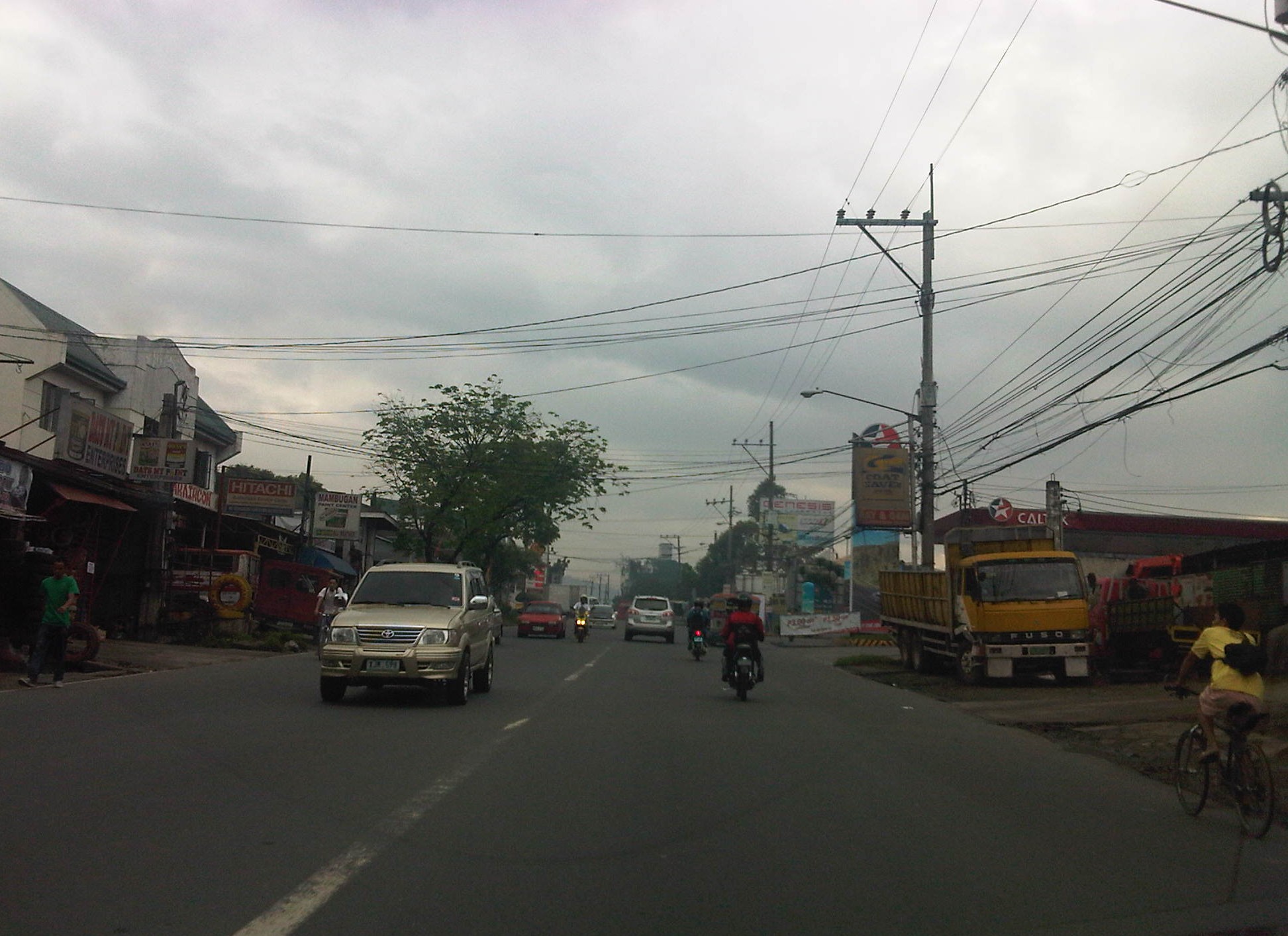 Sumulong Highway « Caught (up) in traffic