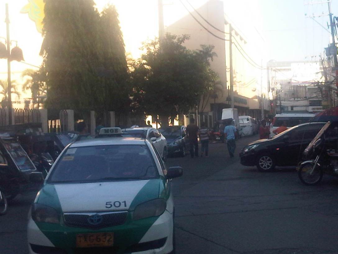 Morayta Street and some thoughts on reviving Manila « Caught (up) in ...