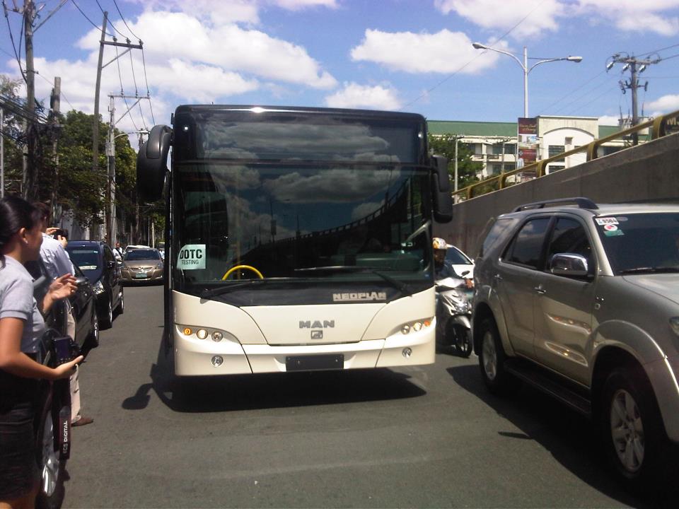 Level up on buses in the Philippines « Caught (up) in traffic