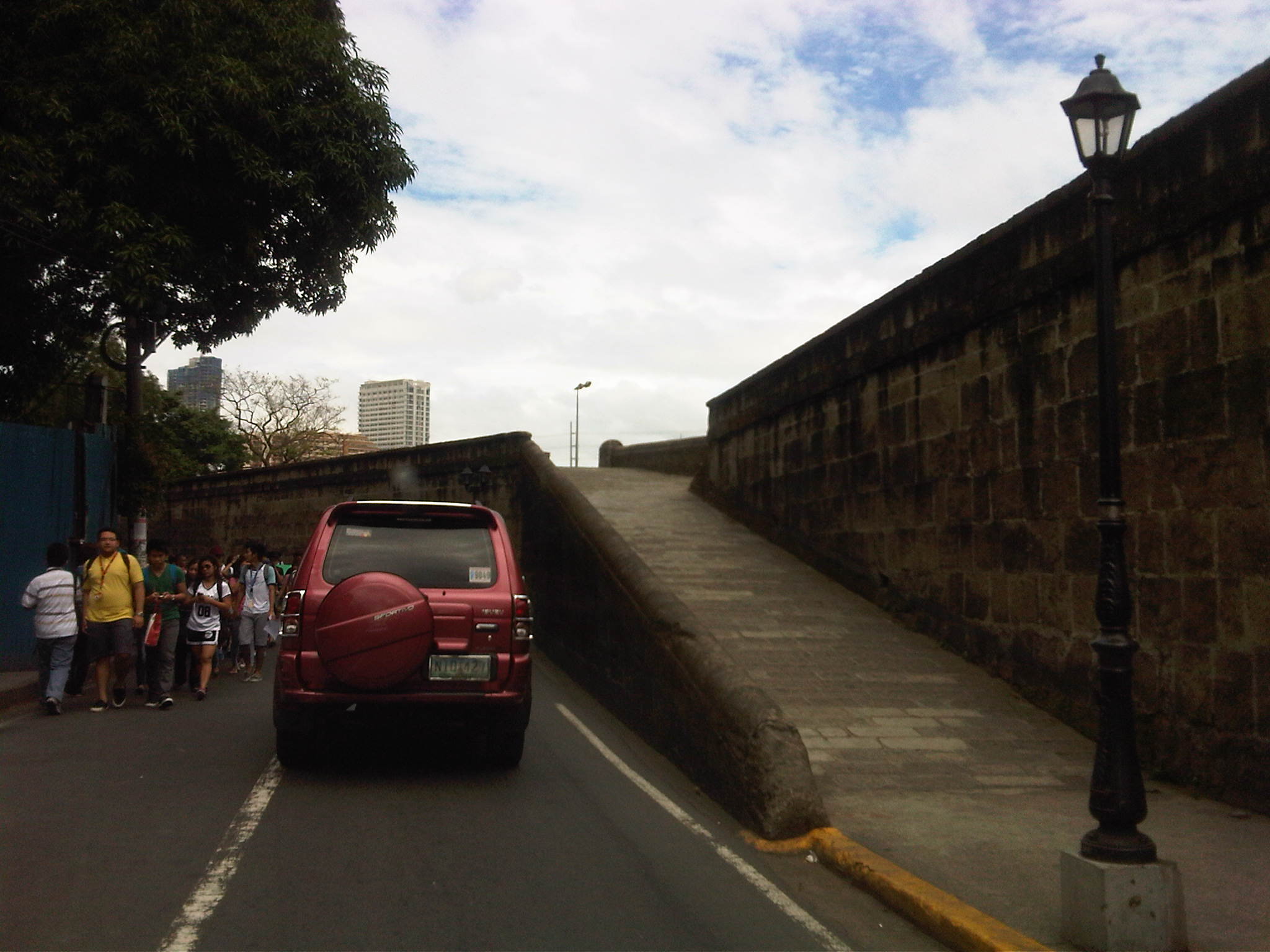 The Streets of Intramuros: Muralla Street « Caught (up) in traffic
