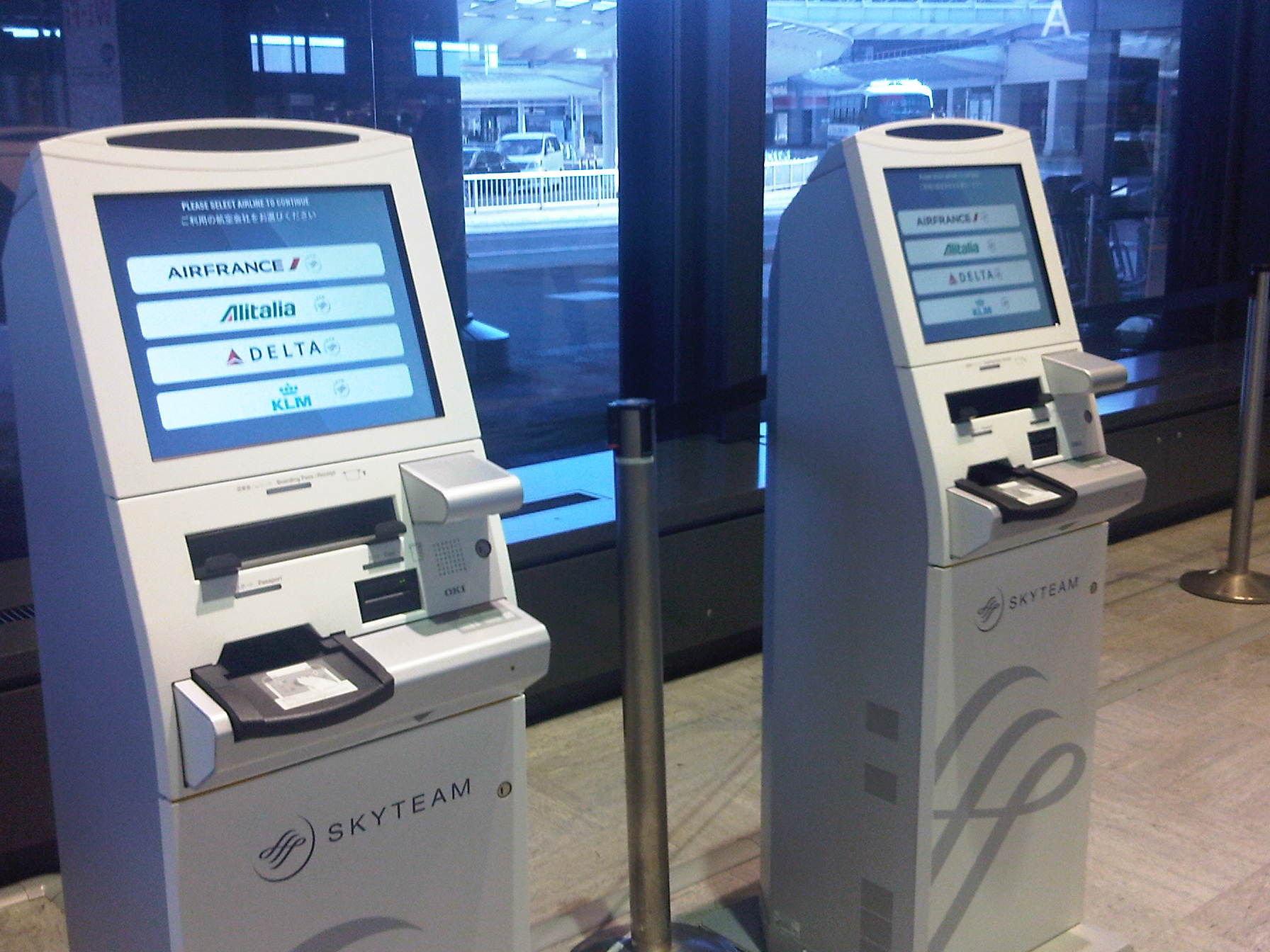 Another look at Narita Airport Terminal 1 – check-in and dining ...