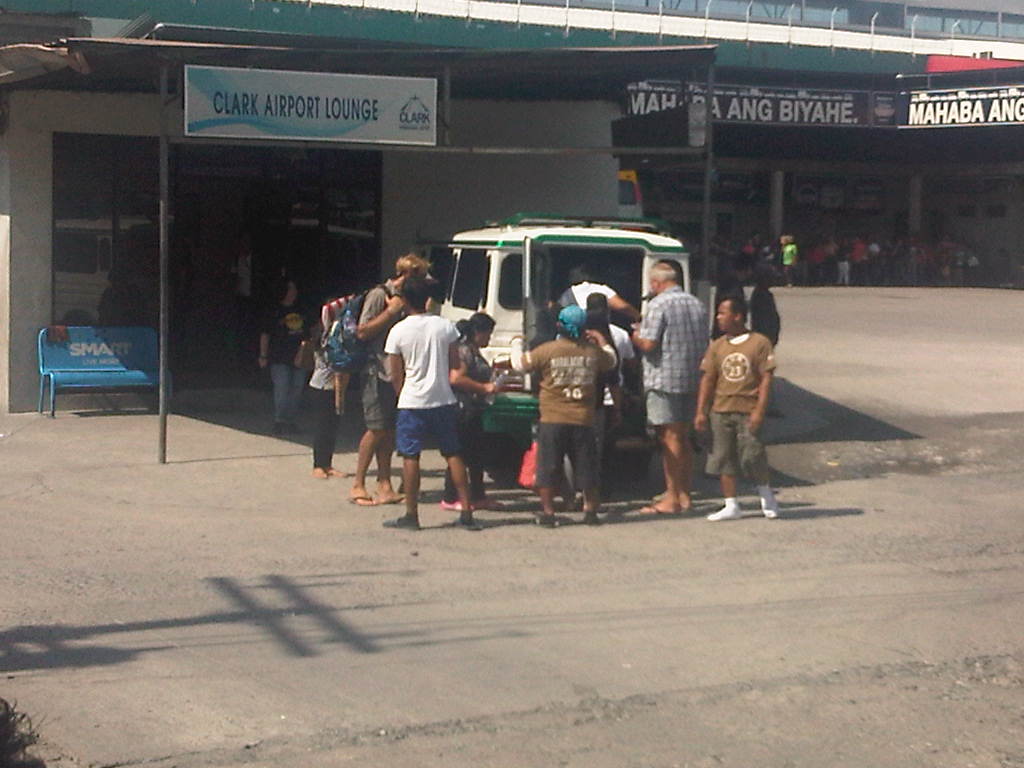 Dau, Mabalacat Bus Terminal – Part 2 « Caught (up) in traffic