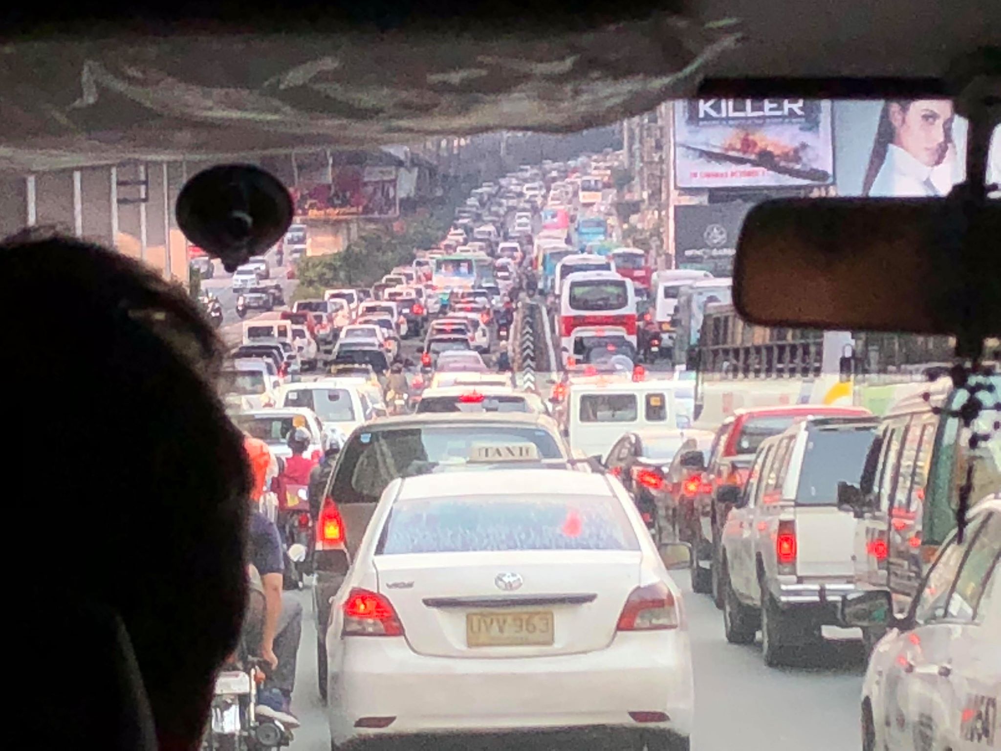 On the unpredictability of EDSA traffic « Caught (up) in traffic