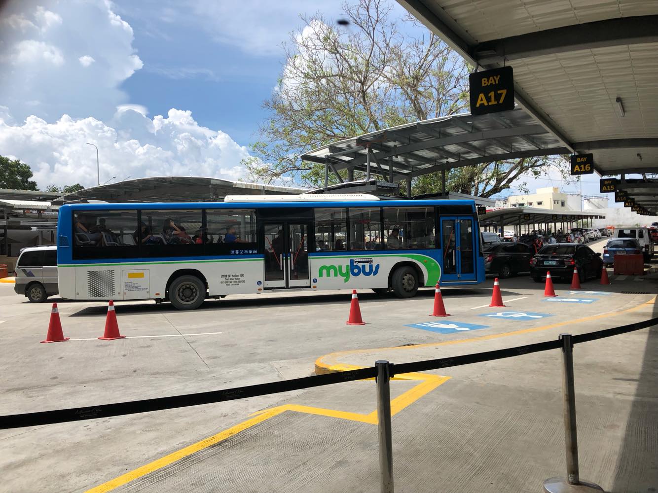 MyBus at the Mactan Cebu Airport « Caught (up) in traffic