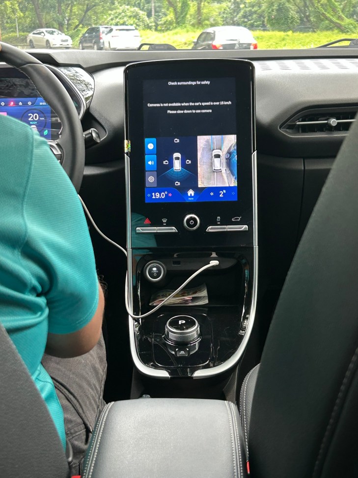 Green GSM taxi first impressions « Caught (up) in traffic