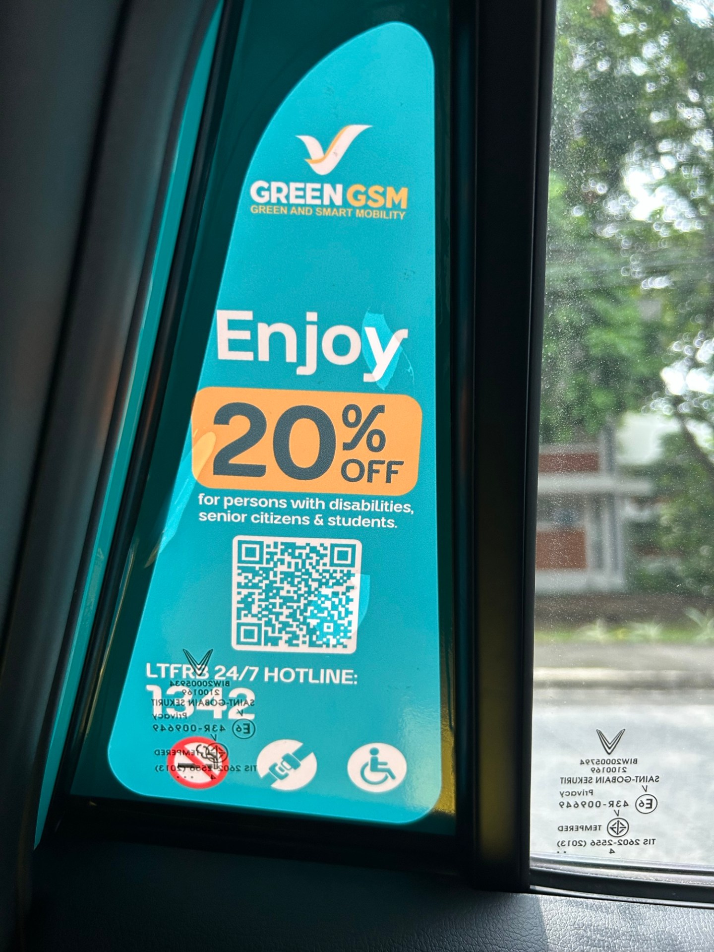 Green GSM taxi first impressions « Caught (up) in traffic