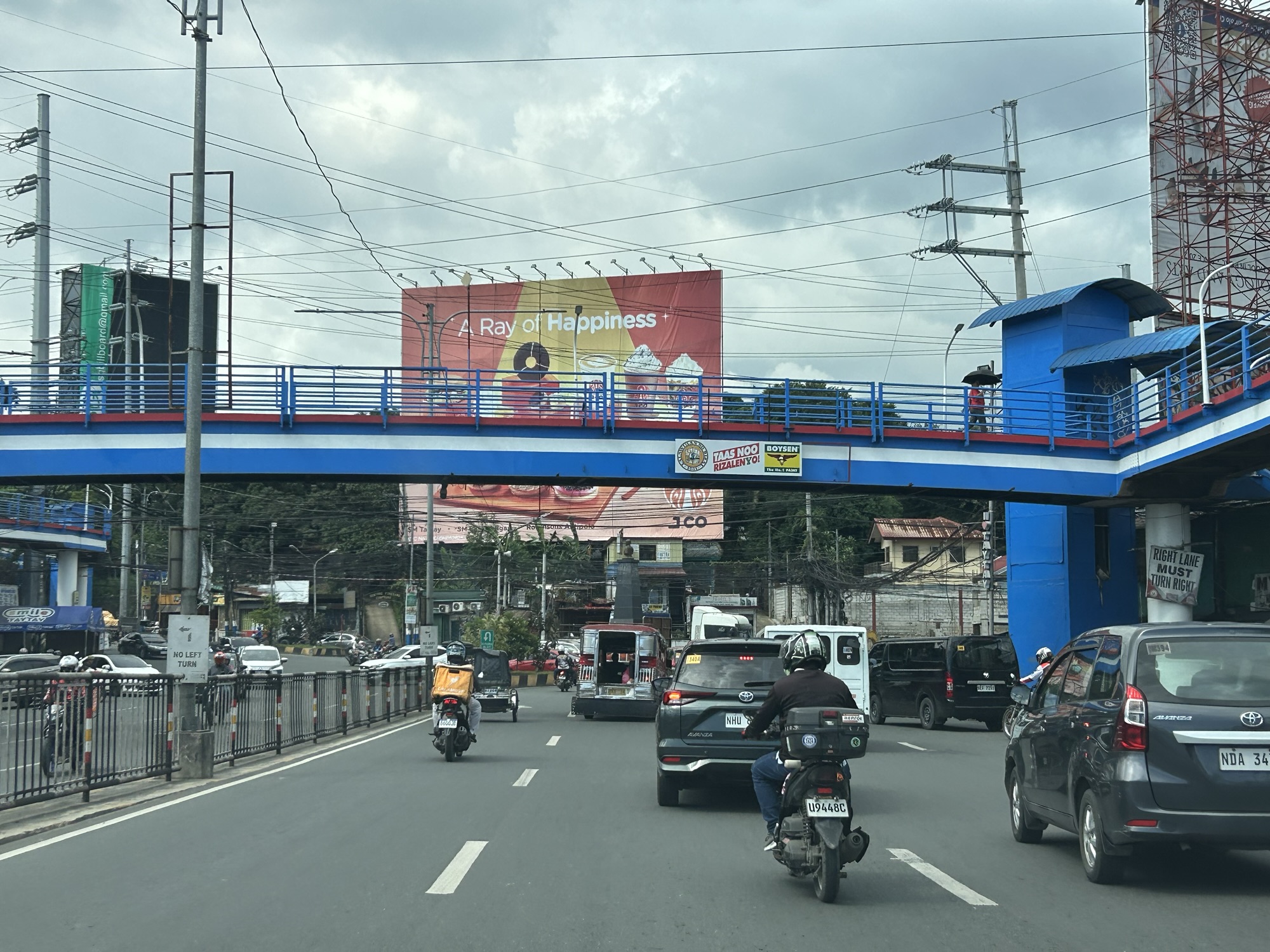 Complicated intersections in Rizal – Tikling Junction « Caught (up) in ...